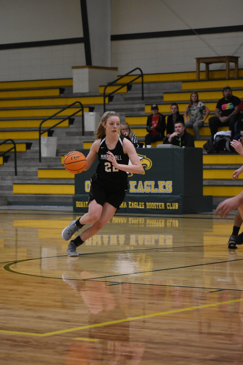 MV earns sweep over Marshall | Harrison Daily