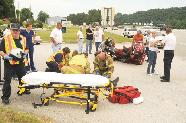 Motorcycle rider injured in crash with church van | Harrison Daily