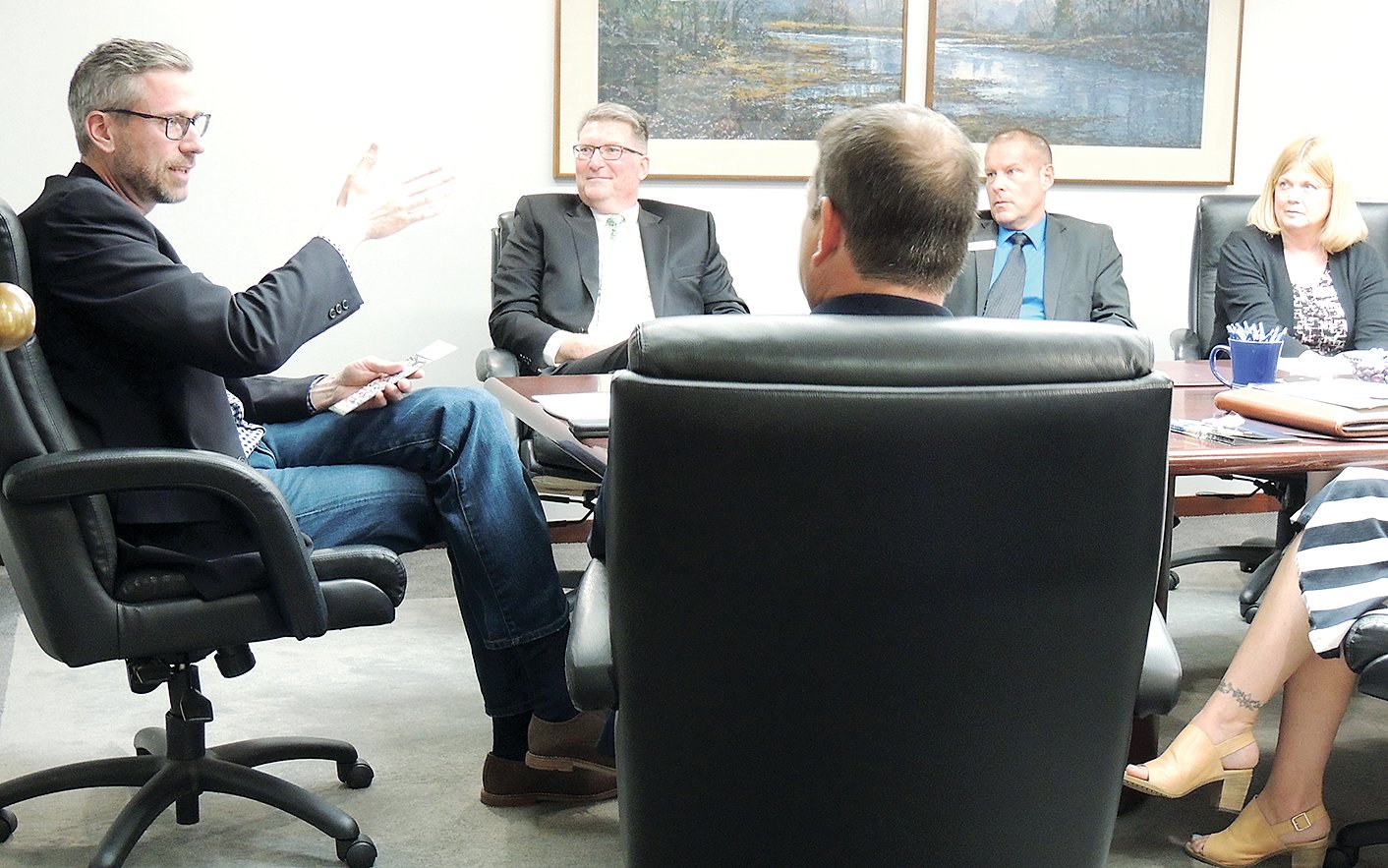 Treasurer Michael Frerichs Visits Litchfield | The Journal-News