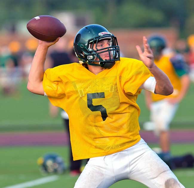 Colonials aim for an LIC three-peat- New quarterback will lead William ...