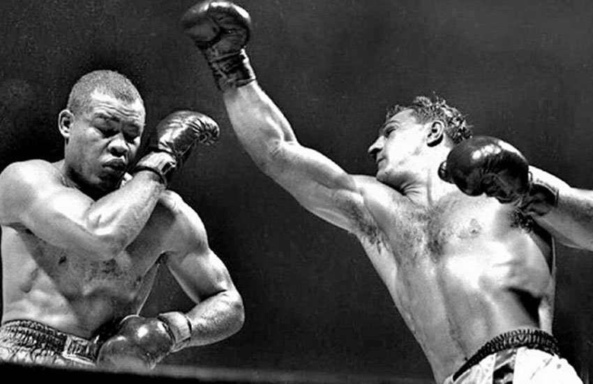 As One Boxing Era Ends, Another Begins | Sports History Weekly
