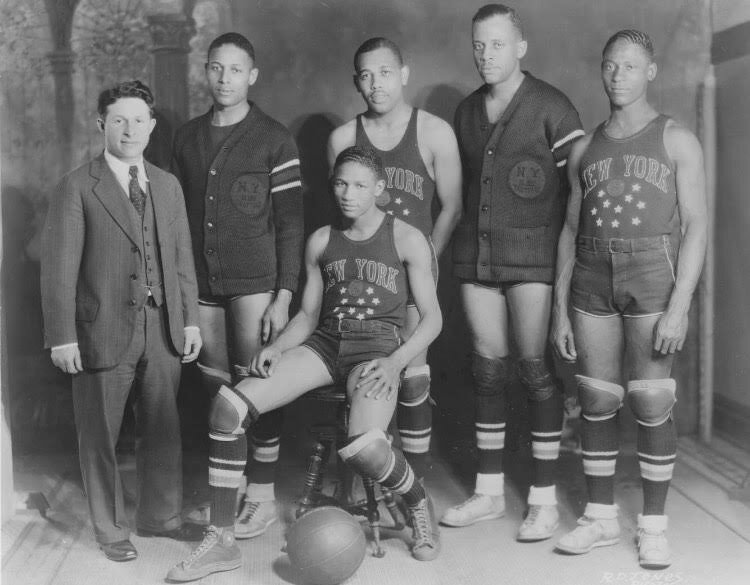 'Globetrotter: How Abe Saperstein Shook Up the World of Sports ...